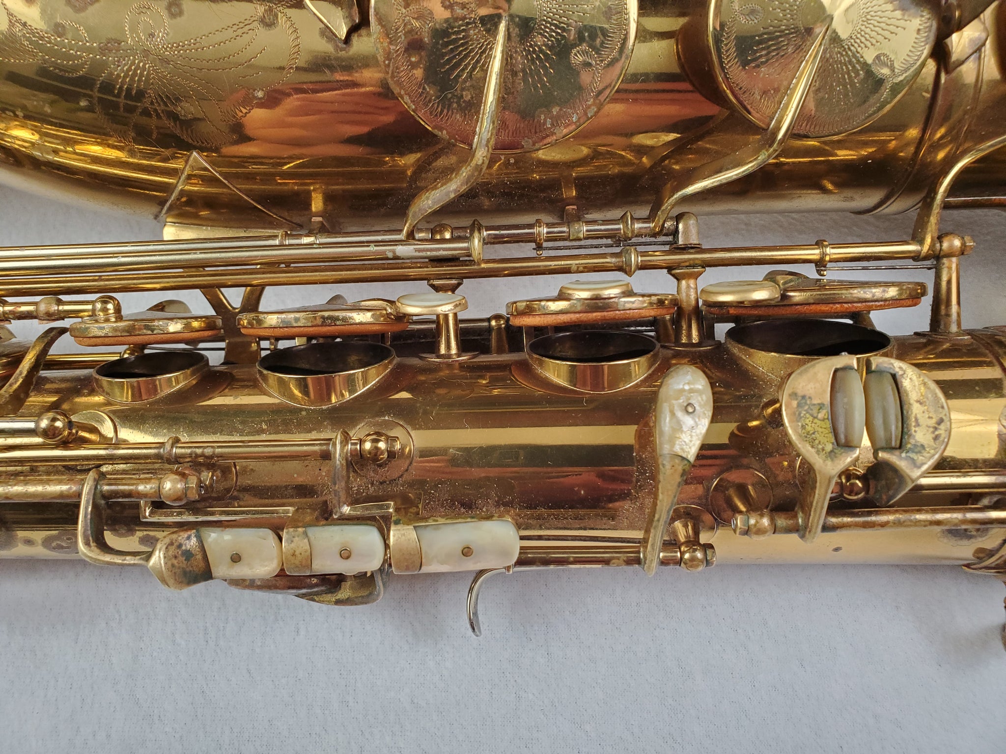King Super 20 Tenor Saxophone 320xxx - Full Pearls – Midwest Sax